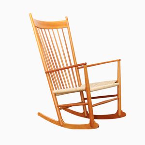 Discover Vintage Rocking Chairs | Online at Pamono