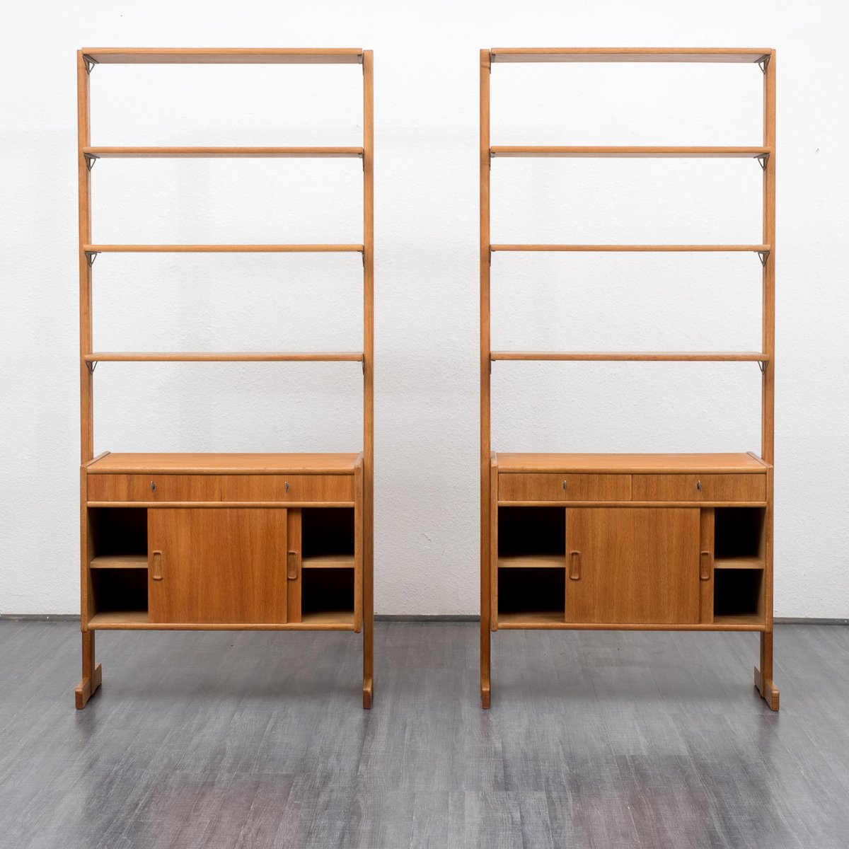 Free-Standing Oak Shelving Unit, 1960s for sale at Pamono